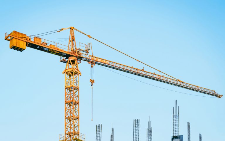 Tips to Improve Safety While Working with Cranes - Heavy Equipment ...