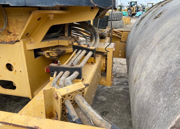 2003 Caterpillar CS563D For Sale in Houston, Texas, USA | MY-Equipment.com