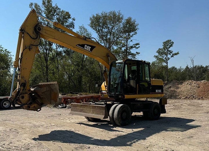2005 Caterpillar M316C For Sale in Houston, Texas, USA | MY-Equipment.com