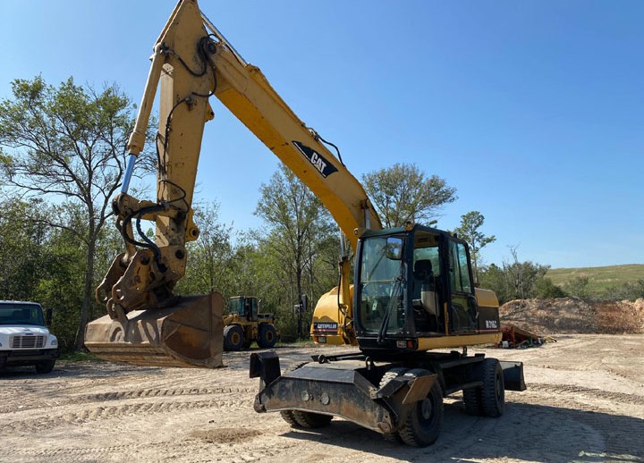 2005 Caterpillar M316C For Sale in Houston, Texas, USA | MY-Equipment.com