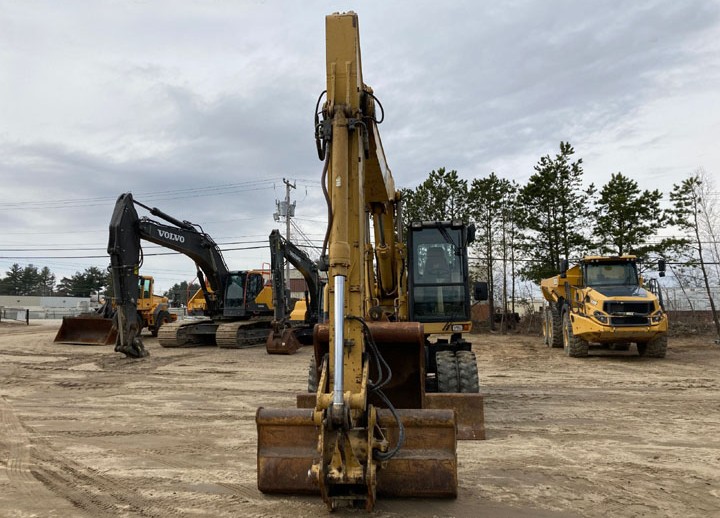 2002 Caterpillar M318 For Sale in Houston, Texas, USA | MY-Equipment.com