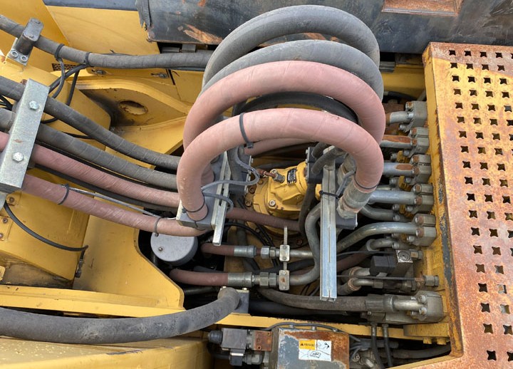 2002 Caterpillar M318 For Sale in Houston, Texas, USA | MY-Equipment.com