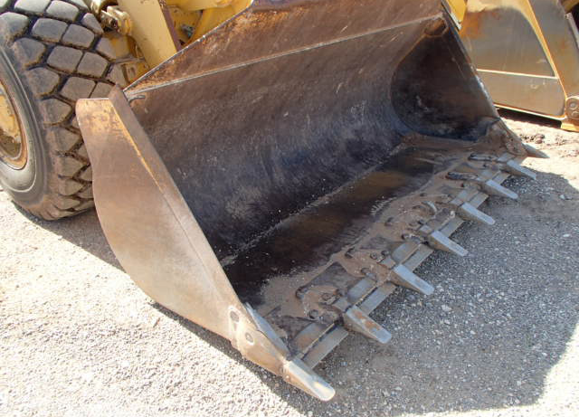 1992 Caterpillar 936E For Sale in Houston, Texas | MY-Equipment.com